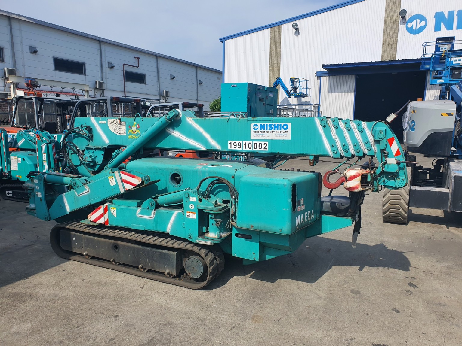 High quality Maeda Mini Crawler Cranes 3 ton for rent in Vietnam｜NISHIO ...