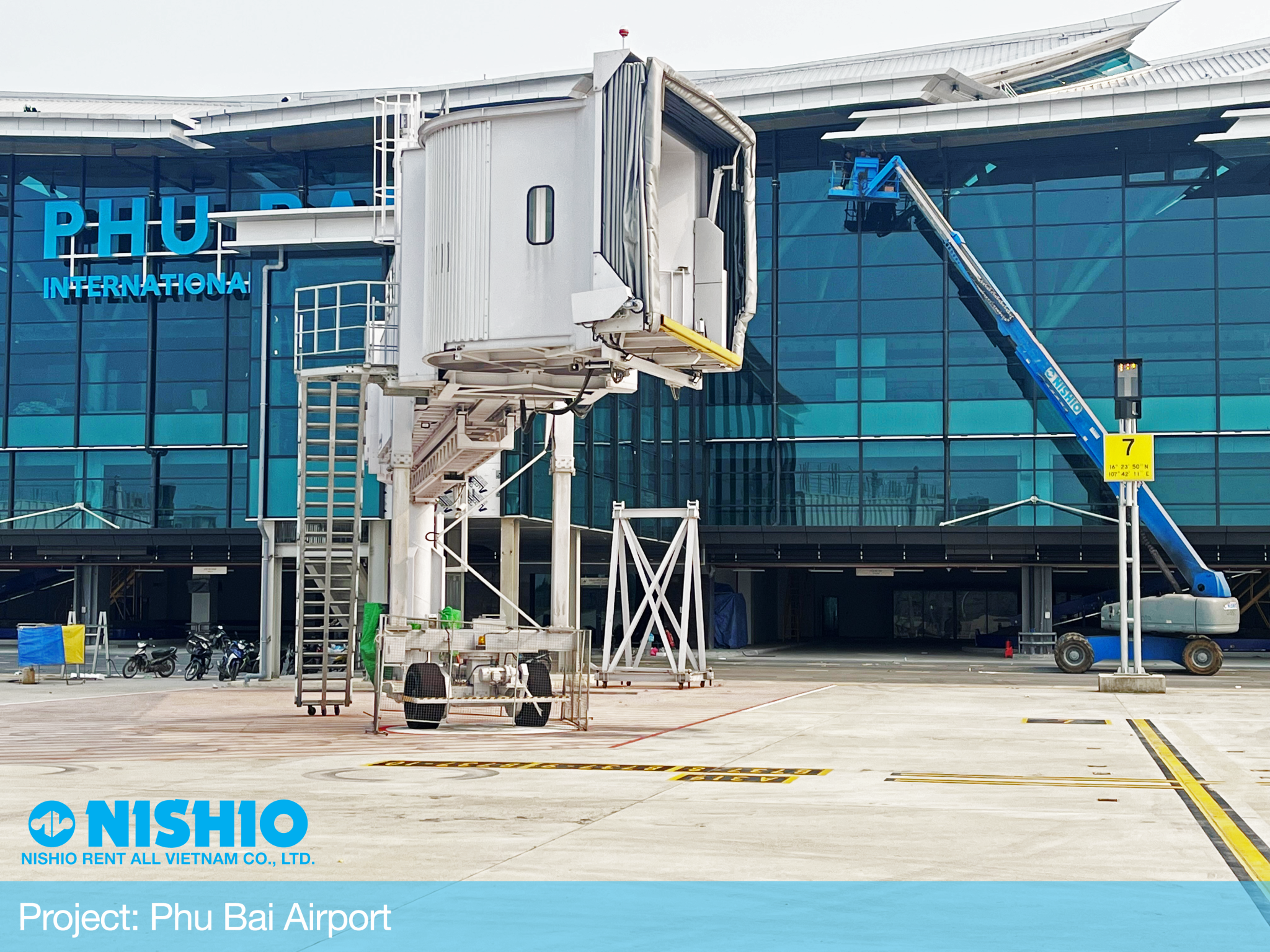 NISHIO cung cấp Xe Nâng Người cho dự án Nhà ga T2 Sân bay Phú Bài – Huế ...