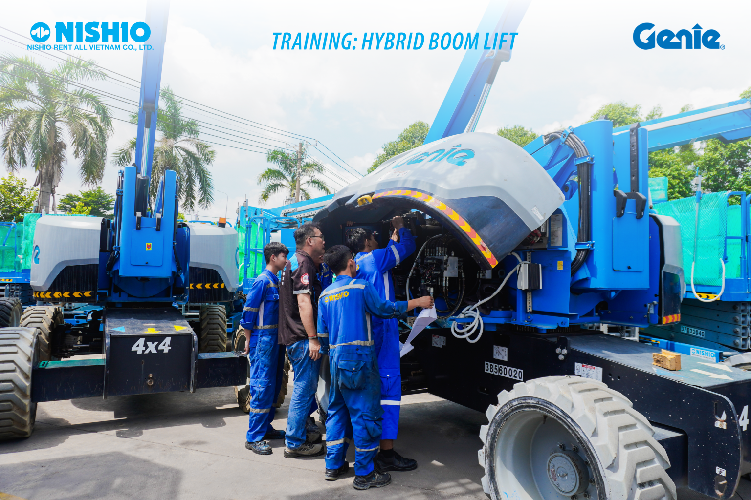 Technical training about Hybrid Boom Lift with the expert from Genie ...