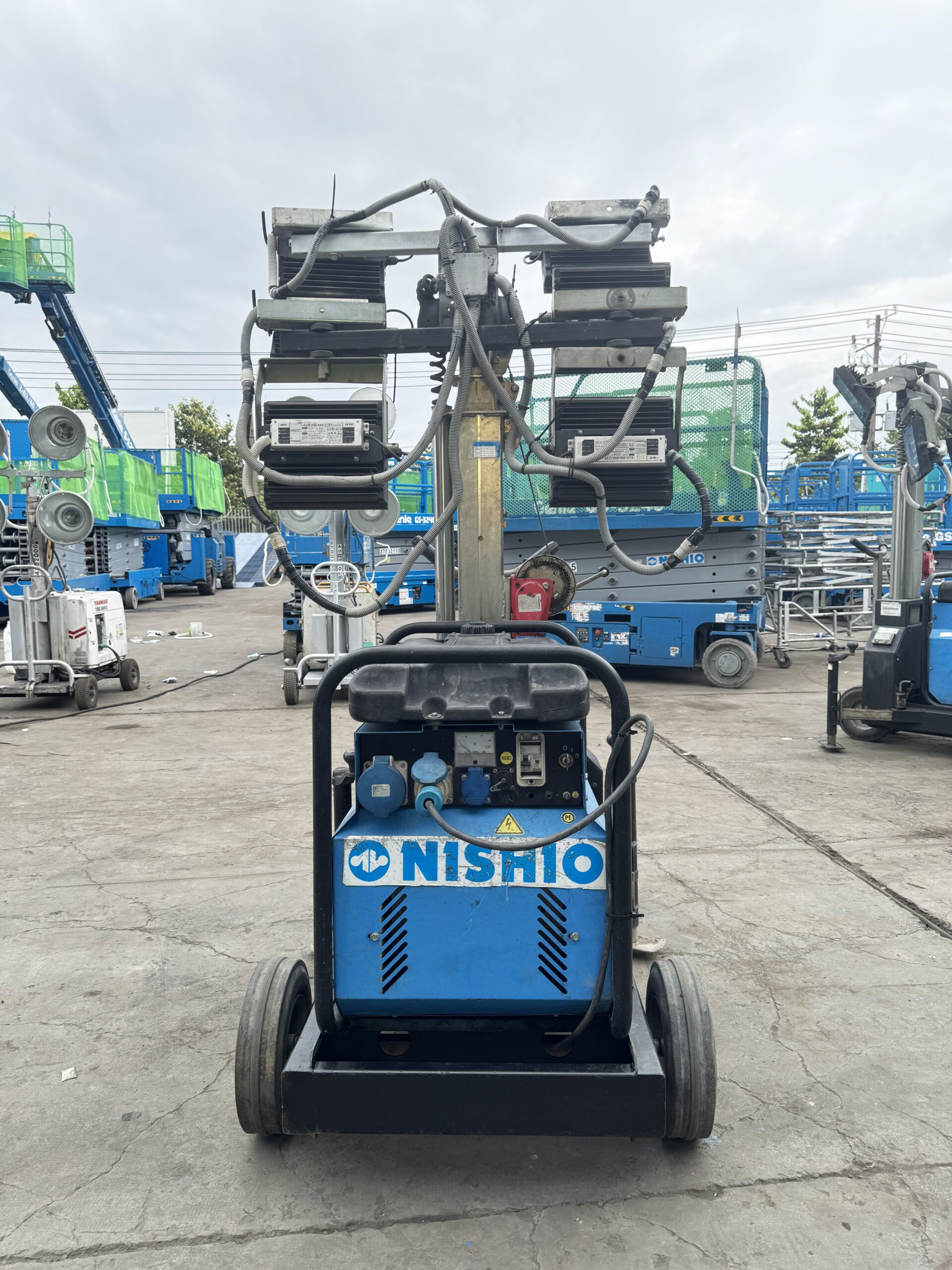 USED LIGHTING TOWER GENERAC MOBILE MT-2｜NISHIO RENT ALL VIETNAM CO., LTD.